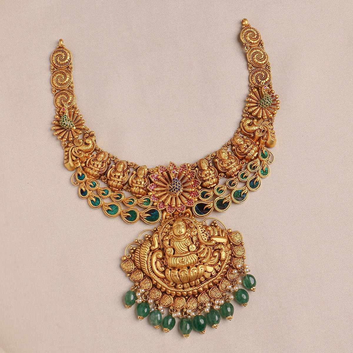 Mesmerizing Antique Nagas Short Necklace – Sri Vasavi Thanga Maaligai